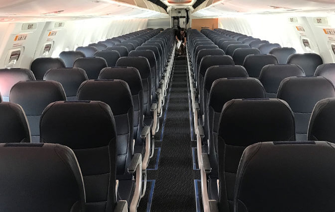 Nouveau Boeing 737 MAX8 de Sunwing: plus d’espace et un port USB pour ...